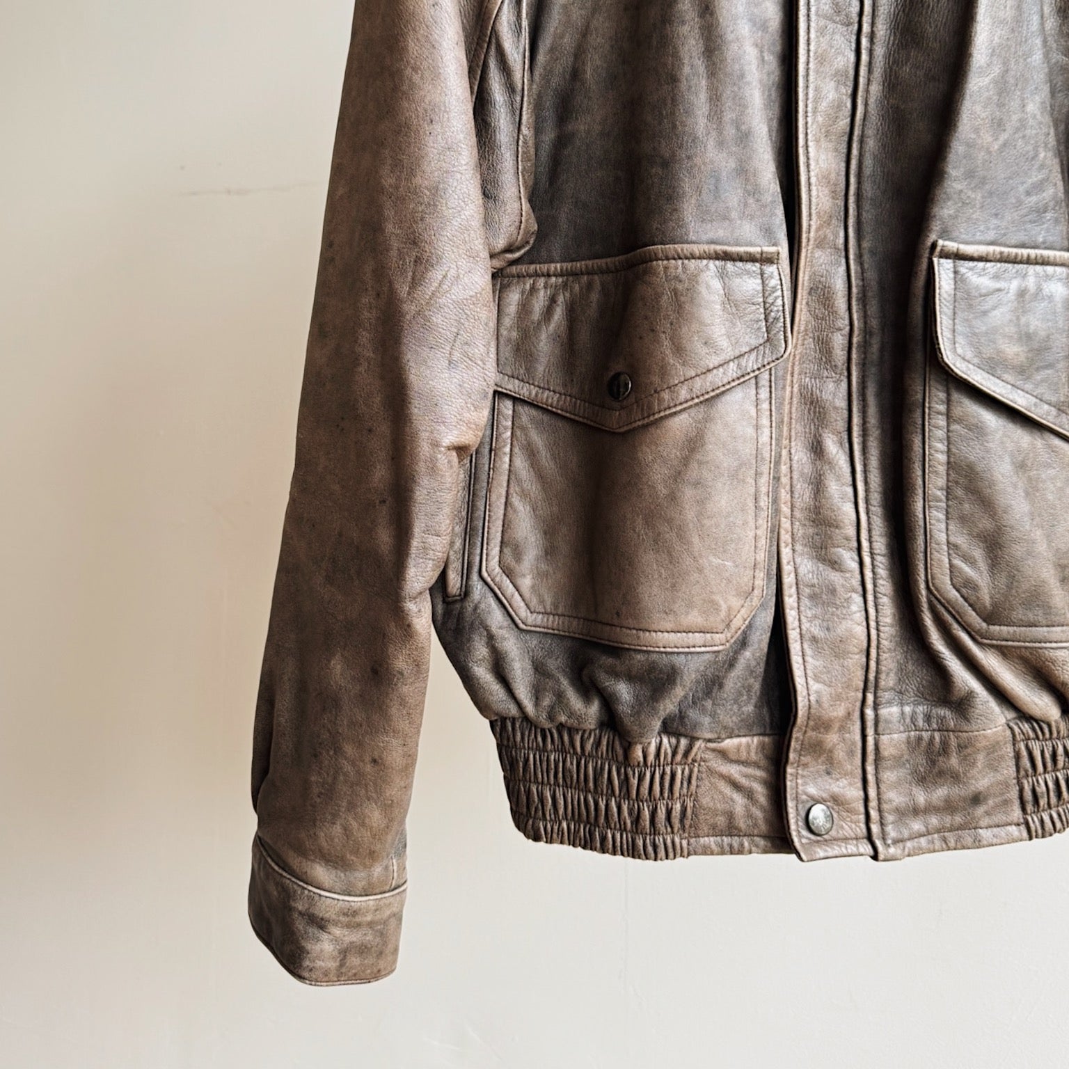 Shitake Distressed Leather Bomber – Hey Jude